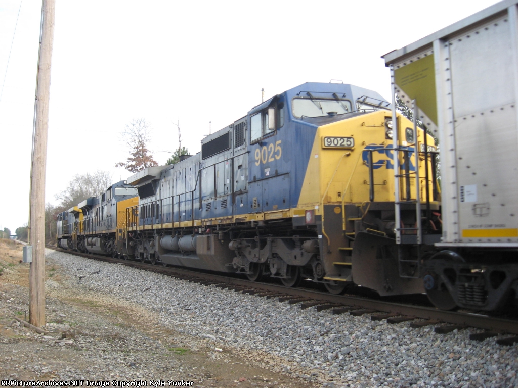 CSX 9025